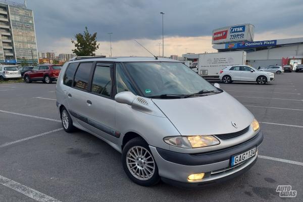Grey Renault grand-espace 1998 in Vilnius, with an engine capacity of 2.00 L and mileage of 414 thousand km for 900 €, photo 6 on AUTOMOTO.COM.LV