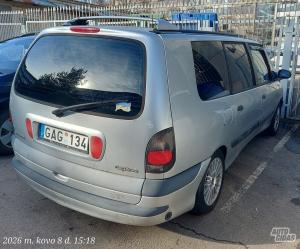 Grey Renault grand-espace 1998 in Vilnius, with an engine capacity of 2.00 L and mileage of 414 thousand km for 900 €, photo 15 on AUTOMOTO.COM.LV