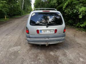 Grey Renault grand-espace 2001 in Kaisiadorys, with an engine capacity of 2.19 L and mileage of 329 thousand km for 1250 €, photo 4 on AUTOMOTO.COM.LV