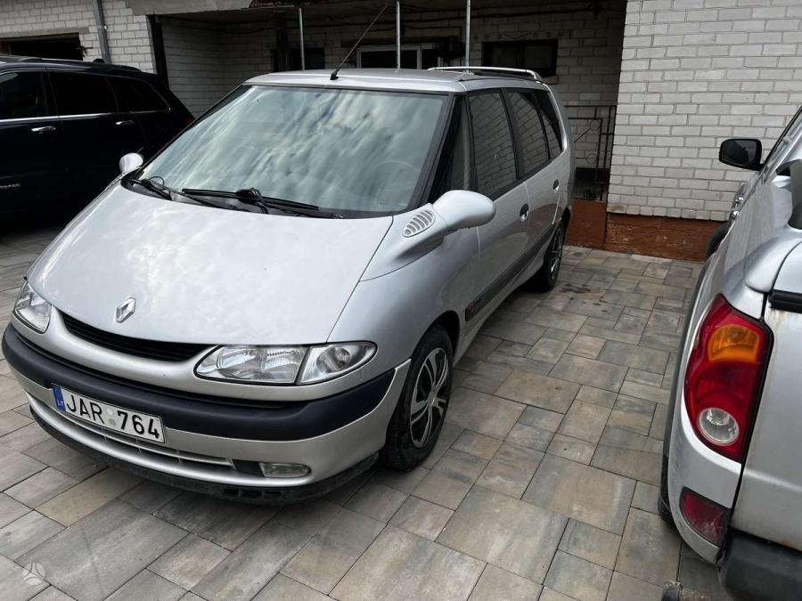 Grey Renault grand-espace 2001 in Kaisiadorys, with an engine capacity of 2.19 L and mileage of 329 thousand km for 1250 €, photo 7 on AUTOMOTO.COM.LV