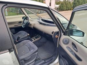Pelēks Renault grand-espace 2002 Kauņa, ar dzinēja tilpumu 2.20 L un nobraukumu 357 tūkst. km par 1300 €, foto 7 vietnē AUTOMOTO.COM.LV