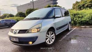 Pelēks Renault grand-espace 2003 Viļņa, ar dzinēja tilpumu 2.00 L un nobraukumu 345 tūkst. km par 3799 €, foto 20 vietnē AUTOMOTO.COM.LV