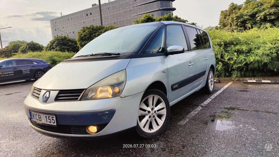 Pelēks Renault grand-espace 2003 Viļņa, ar dzinēja tilpumu 2.00 L un nobraukumu 345 tūkst. km par 3799 €, foto 20 vietnē AUTOMOTO.COM.LV