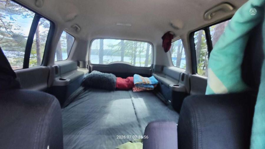 Pelēks Renault grand-espace 2003 Viļņa, ar dzinēja tilpumu 2.00 L un nobraukumu 345 tūkst. km par 3799 €, foto 42 vietnē AUTOMOTO.COM.LV