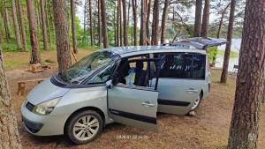 Pelēks Renault grand-espace 2003 Viļņa, ar dzinēja tilpumu 2.00 L un nobraukumu 345 tūkst. km par 3799 €, foto 44 vietnē AUTOMOTO.COM.LV
