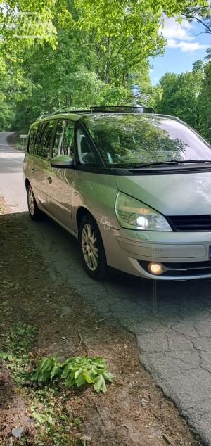 Grey Renault grand-espace 2006 in Kaunas, with an engine capacity of 2.20 L and mileage of 295 thousand km for 1550 €, photo 8 on AUTOMOTO.COM.LV