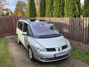 Pelēks Renault grand-espace 2007 Viļņa, ar dzinēja tilpumu 2.00 L un nobraukumu 287 tūkst. km par 2650 €, foto  vietnē AUTOMOTO.COM.LV