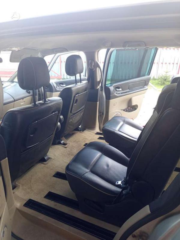 Pelēks Renault grand-espace 2007 Šauļi, ar dzinēja tilpumu 2.00 L un nobraukumu 395 tūkst. km par 2500 €, foto 10 vietnē AUTOMOTO.COM.LV