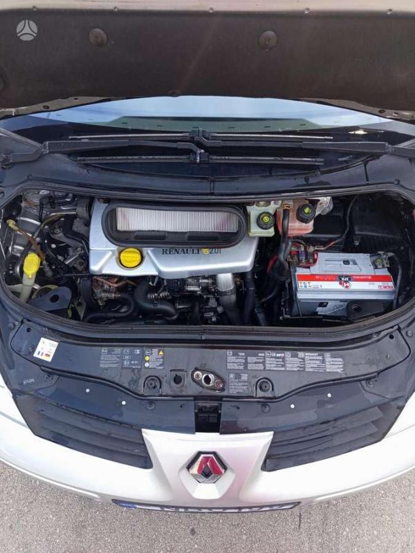 Pelēks Renault grand-espace 2007 Šauļi, ar dzinēja tilpumu 2.00 L un nobraukumu 395 tūkst. km par 2500 €, foto 11 vietnē AUTOMOTO.COM.LV