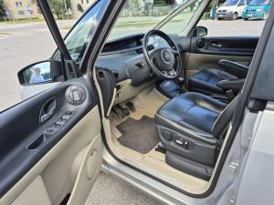 Pelēks Renault grand-espace 2007 Viļņa, ar dzinēja tilpumu 2.00 L un nobraukumu 0 tūkst. km par 2500 €, foto 10 vietnē AUTOMOTO.COM.LV