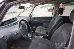 Grey Renault grand-espace 2007 in Riga, with an engine capacity of 2.00 L and mileage of 354 thousand km for 2750 €, photo 16 on AUTOMOTO.COM.LV