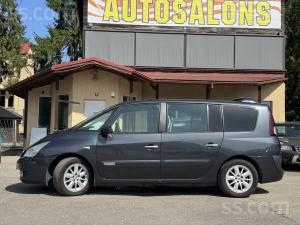 Pelēks Renault grand-espace 2008 Rīga, ar dzinēja tilpumu 2.00 L un nobraukumu 200 tūkst. km par 4550 €, foto  vietnē AUTOMOTO.COM.LV