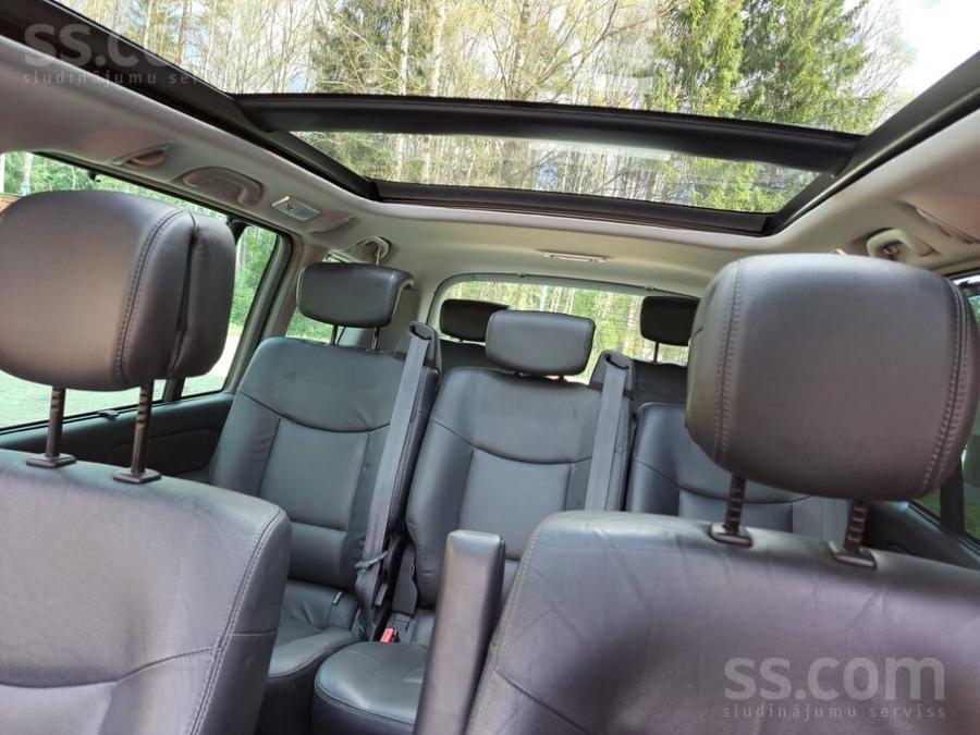 Pelēks Renault grand-espace 2010 Rīga, ar dzinēja tilpumu 2.00 L un nobraukumu 254 tūkst. km par 3950 €, foto 6 vietnē AUTOMOTO.COM.LV