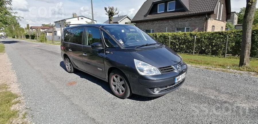Grey Renault grand-espace 2011 in Jelgava, with an engine capacity of 2.00 L and mileage of 252 thousand km for 5100 €, photo 2 on AUTOMOTO.COM.LV