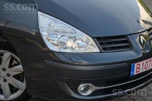 Pelēks Renault grand-espace 2011 Jelgava, ar dzinēja tilpumu 2.00 L un nobraukumu 0 tūkst. km par 5590 €, foto 4 vietnē AUTOMOTO.COM.LV