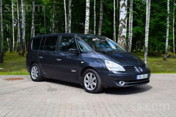 Grey Renault grand-espace 2012 in Riga, with an engine capacity of 2.00 L and mileage of 270 thousand km for 4390 €, photo 1 on AUTOMOTO.COM.LV