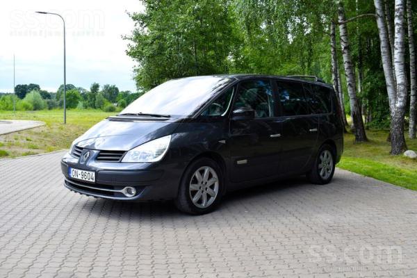 Grey Renault grand-espace 2012 in Riga, with an engine capacity of 2.00 L and mileage of 270 thousand km for 4390 €, photo 3 on AUTOMOTO.COM.LV