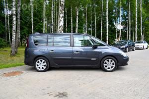 Grey Renault grand-espace 2012 in Riga, with an engine capacity of 2.00 L and mileage of 270 thousand km for 4390 €, photo 9 on AUTOMOTO.COM.LV
