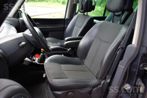Grey Renault grand-espace 2012 in Riga, with an engine capacity of 2.00 L and mileage of 270 thousand km for 4390 €, photo 11 on AUTOMOTO.COM.LV