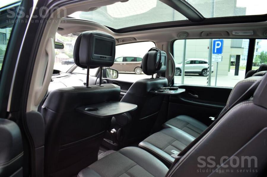 Grey Renault grand-espace 2012 in Riga, with an engine capacity of 2.00 L and mileage of 270 thousand km for 4390 €, photo 12 on AUTOMOTO.COM.LV