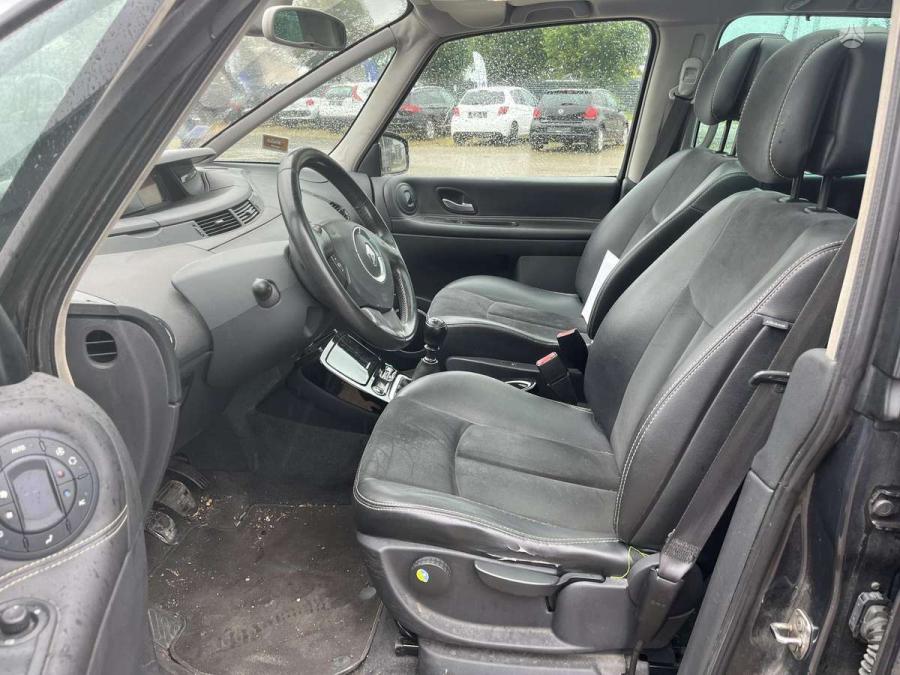 Grey Renault grand-espace 2012 in Taurage, with an engine capacity of 2.00 L and mileage of 229 thousand km for 3400 €, photo 14 on AUTOMOTO.COM.LV