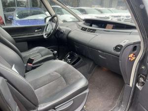 Grey Renault grand-espace 2012 in Taurage, with an engine capacity of 2.00 L and mileage of 229 thousand km for 3400 €, photo 23 on AUTOMOTO.COM.LV