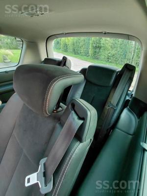 Pelēks Renault grand-espace 2012 Rīga, ar dzinēja tilpumu 2.00 L un nobraukumu 297 tūkst. km par 6500 €, foto 8 vietnē AUTOMOTO.COM.LV