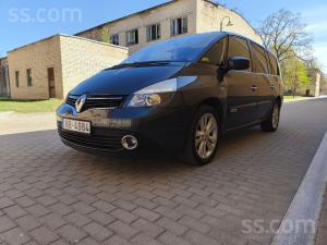Grey Renault grand-espace 2013 in Daugavpils, with an engine capacity of 2.00 L and mileage of 205 thousand km for 6550 €, photo 3 on AUTOMOTO.COM.LV