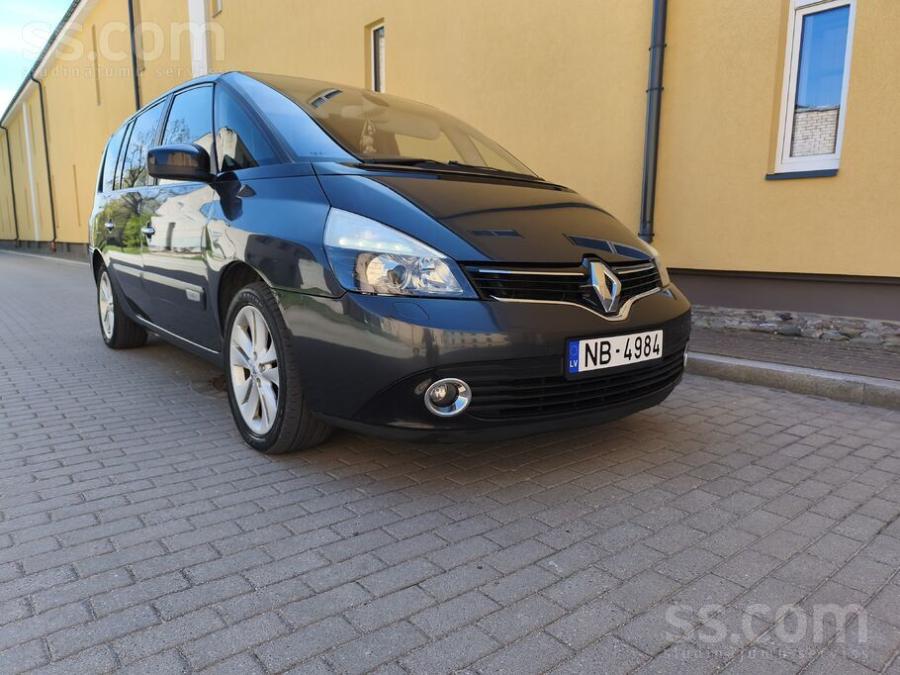 Grey Renault grand-espace 2013 in Daugavpils, with an engine capacity of 2.00 L and mileage of 205 thousand km for 6550 €, photo 7 on AUTOMOTO.COM.LV
