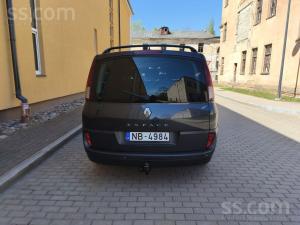 Grey Renault grand-espace 2013 in Daugavpils, with an engine capacity of 2.00 L and mileage of 205 thousand km for 6550 €, photo 17 on AUTOMOTO.COM.LV