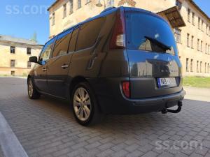 Grey Renault grand-espace 2013 in Daugavpils, with an engine capacity of 2.00 L and mileage of 205 thousand km for 6550 €, photo 21 on AUTOMOTO.COM.LV