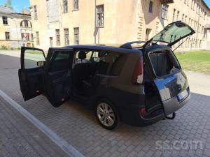 Grey Renault grand-espace 2013 in Daugavpils, with an engine capacity of 2.00 L and mileage of 205 thousand km for 6550 €, photo 22 on AUTOMOTO.COM.LV