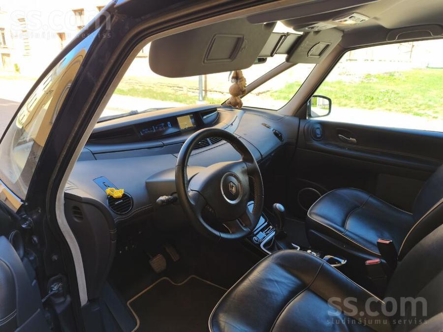 Grey Renault grand-espace 2013 in Daugavpils, with an engine capacity of 2.00 L and mileage of 205 thousand km for 6550 €, photo 29 on AUTOMOTO.COM.LV