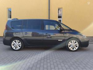 Grey Renault grand-espace 2013 in Daugavpils, with an engine capacity of 2.00 L and mileage of 205 thousand km for 6550 €, photo 11 on AUTOMOTO.COM.LV