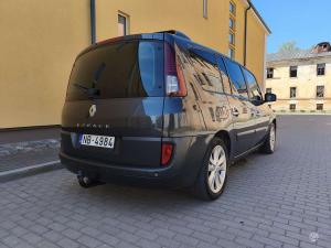 Grey Renault grand-espace 2013 in Daugavpils, with an engine capacity of 2.00 L and mileage of 205 thousand km for 6550 €, photo 14 on AUTOMOTO.COM.LV