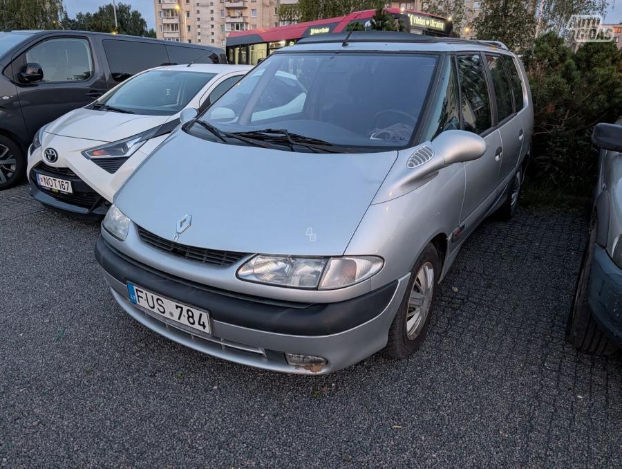 Renault grand-espace 2000 Viļņa, ar dzinēja tilpumu 2.20 L un nobraukumu 250 tūkst. km par 800 €, foto 3 vietnē AUTOMOTO.COM.LV