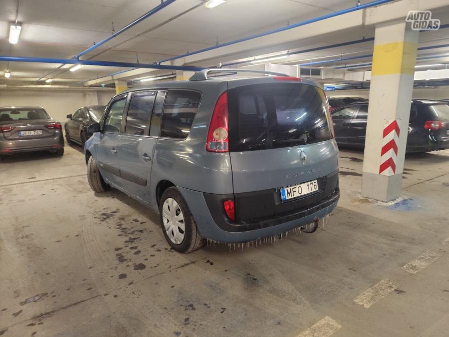 Renault grand-espace 2004 Viļņa, ar dzinēja tilpumu 2.00 L un nobraukumu 279 tūkst. km par 870 €, foto 3 vietnē AUTOMOTO.COM.LV