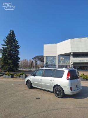 Renault grand-espace 2005 Alīta, ar dzinēja tilpumu 1.90 L un nobraukumu 277 tūkst. km par 1790 €, foto 3 vietnē AUTOMOTO.COM.LV