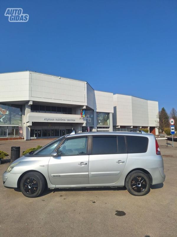 Renault grand-espace 2005 Alīta, ar dzinēja tilpumu 1.90 L un nobraukumu 277 tūkst. km par 1790 €, foto 3 vietnē AUTOMOTO.COM.LV