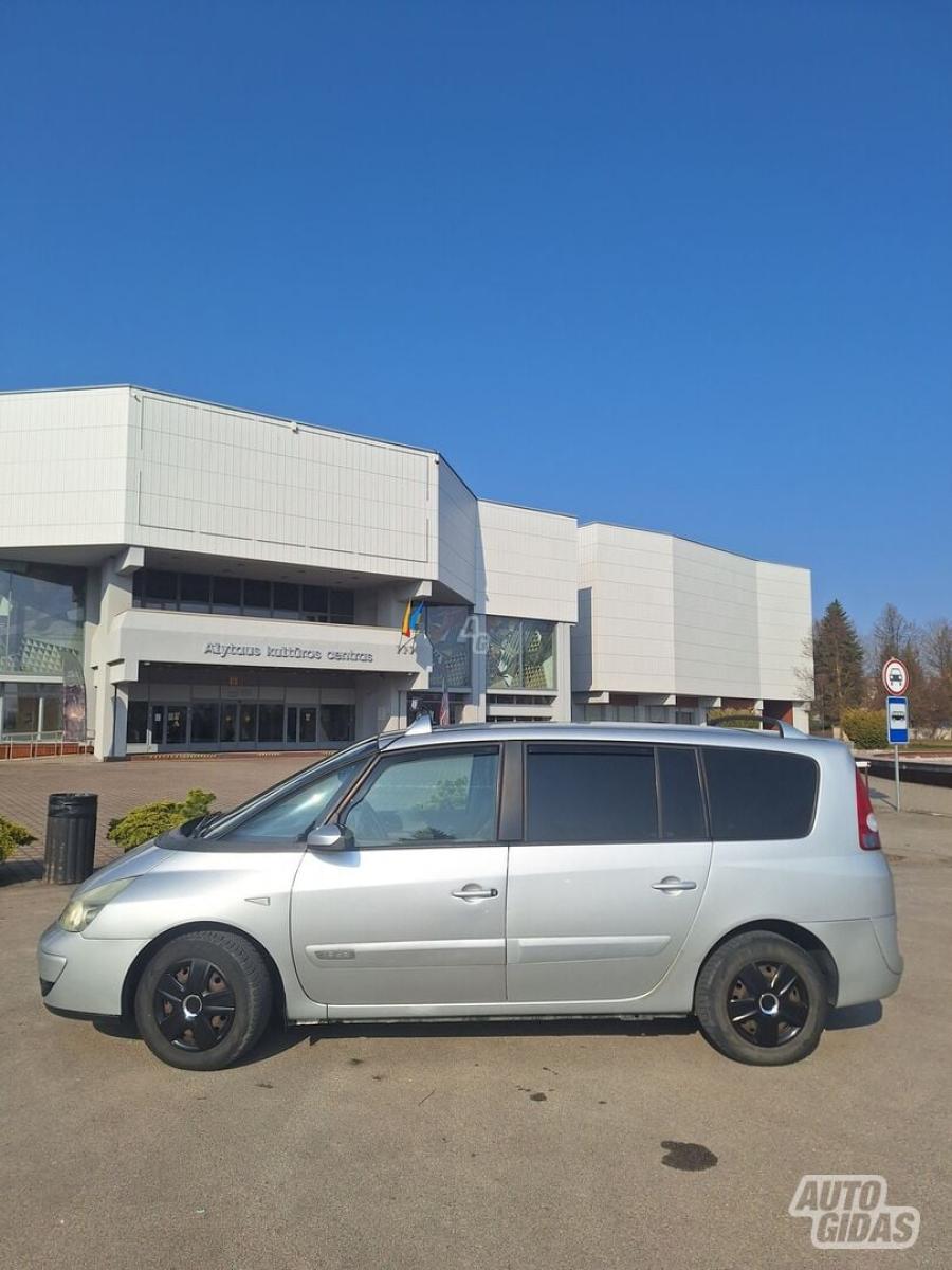 Renault grand-espace 2005 Alīta, ar dzinēja tilpumu 1.90 L un nobraukumu 277 tūkst. km par 1790 €, foto 12 vietnē AUTOMOTO.COM.LV