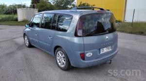 Рено Гранд Эспейс 2006 в Тукумс, объемом двигателя 1.90 л и пробегом 392 тыс. км за 700 €, фото 4 на AUTOMOTO.COM.LV