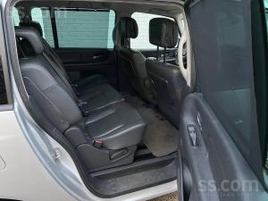 Renault grand-espace 2010 Rīga, ar dzinēja tilpumu 2.00 L un nobraukumu 290 tūkst. km par 4750 €, foto 18 vietnē AUTOMOTO.COM.LV