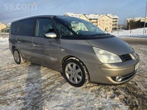 Renault grand-espace 2011 in Riga, with an engine capacity of 2.00 L and mileage of 350 thousand km for 4250 €, photo 8 on AUTOMOTO.COM.LV