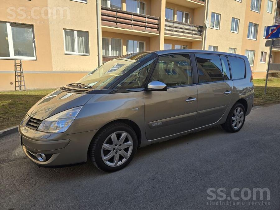Renault grand-espace 2011 in Riga, with an engine capacity of 2.00 L and mileage of 0 thousand km for 3850 €, photo 3 on AUTOMOTO.COM.LV
