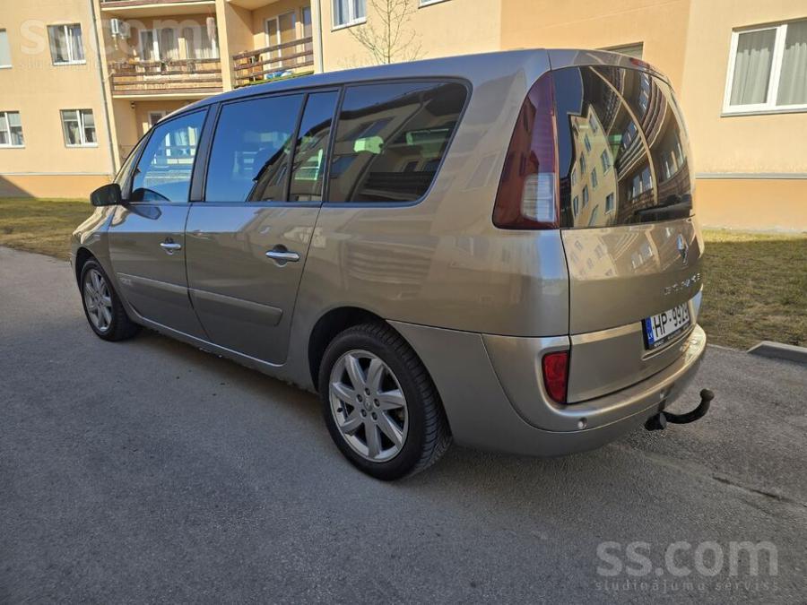 Renault grand-espace 2011 in Riga, with an engine capacity of 2.00 L and mileage of 0 thousand km for 3850 €, photo 5 on AUTOMOTO.COM.LV