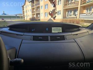 Renault grand-espace 2011 in Riga, with an engine capacity of 2.00 L and mileage of 0 thousand km for 3850 €, photo 21 on AUTOMOTO.COM.LV