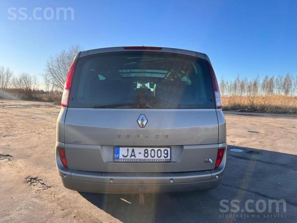 Renault grand-espace 2012 Jelgava, ar dzinēja tilpumu 2.00 L un nobraukumu 356 tūkst. km par 4450 €, foto 3 vietnē AUTOMOTO.COM.LV