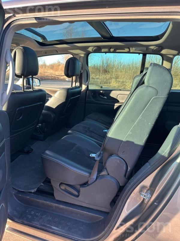Renault grand-espace 2012 Jelgava, ar dzinēja tilpumu 2.00 L un nobraukumu 356 tūkst. km par 4450 €, foto 6 vietnē AUTOMOTO.COM.LV