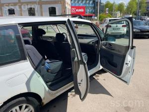 Balts Renault grand-espace 2004 Rīga, ar dzinēja tilpumu 2.20 L un nobraukumu 330 tūkst. km par 1300 €, foto 10 vietnē AUTOMOTO.COM.LV
