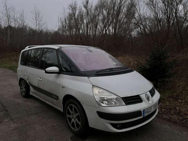 Balts Renault grand-espace 2007 Klaipėda, ar dzinēja tilpumu 2.00 L un nobraukumu 244 tūkst. km par 999 €, foto 2 vietnē AUTOMOTO.COM.LV